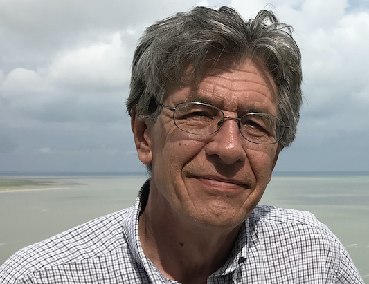 Stephen Grand Receives the Inge Lehmann Medal | Department of Earth and ...